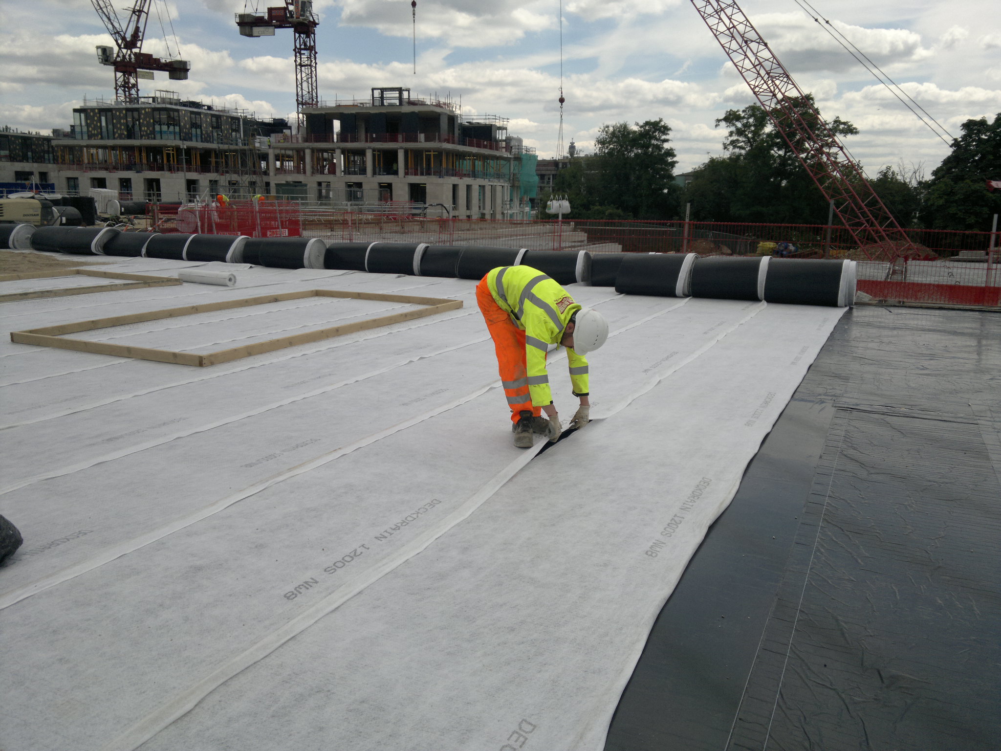 Underground Reservoir Wall & Roof Drainage | Deckdrain Geocomposite