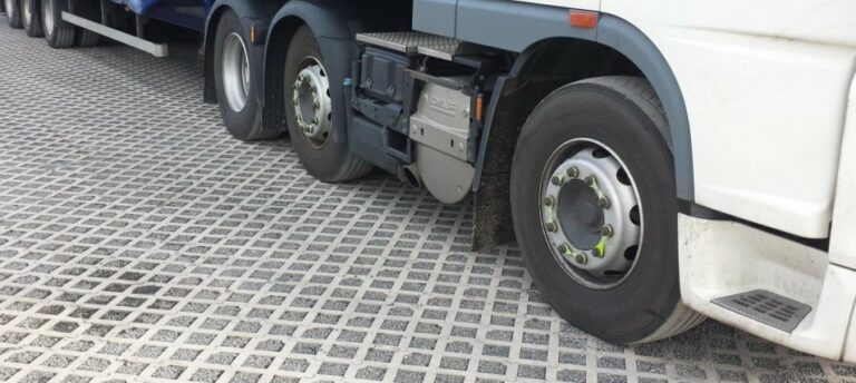 Truckcell Heavy-Duty Permeable Pavers for Gravel Installation Guide