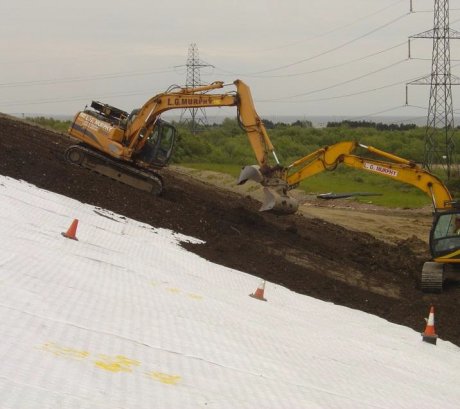Landfill Capping on Steep Slopes | ABG Pozidrain Geocomposite